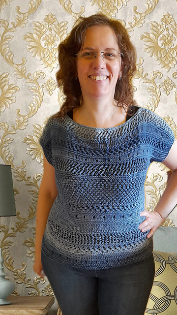 Ravelry: Ocean Waves Lace Shirt pattern by Fili Tra Gli Alberi