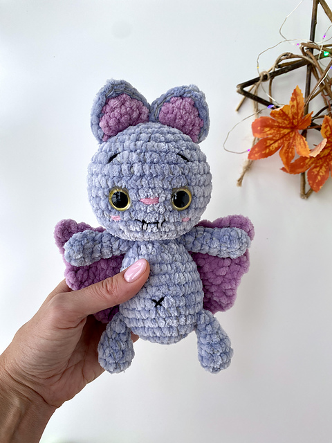 Ravelry: Bat plush vampire pattern by Julia Kor