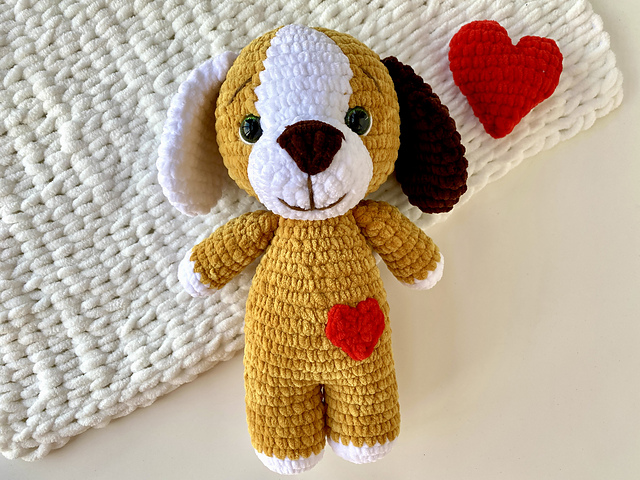 Ravelry: Dog plush puppy pattern by Julia Kor