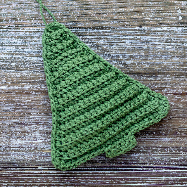 Ravelry: Christmas Tree Ornament pattern by Josie Anderson