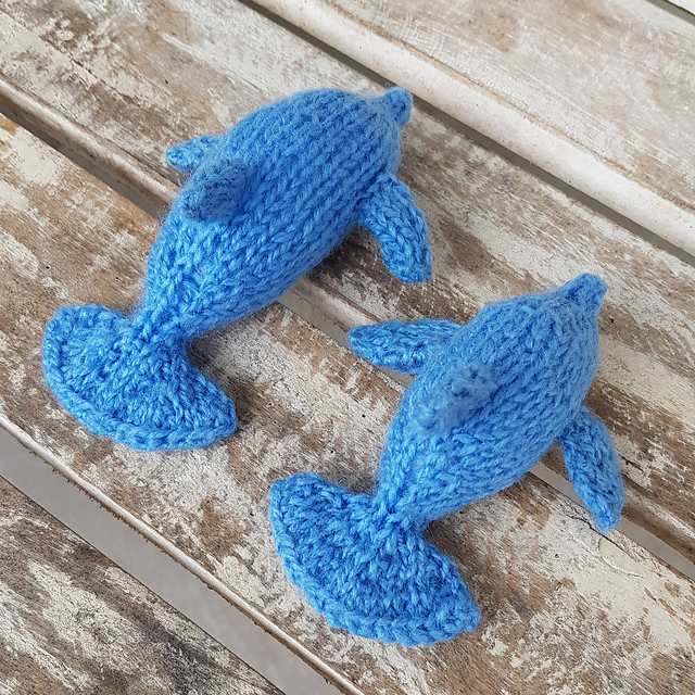 Ravelry: Knitted Dolphins pattern by Fitting in Knitting