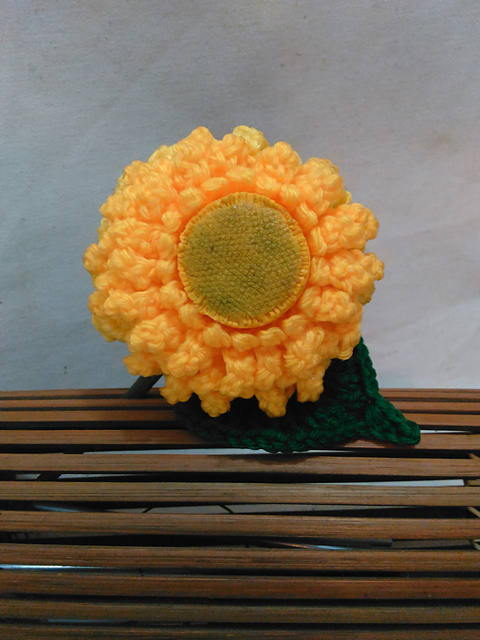 Ravelry: Teddy Bear Sunflower pattern by Leticia Lebron