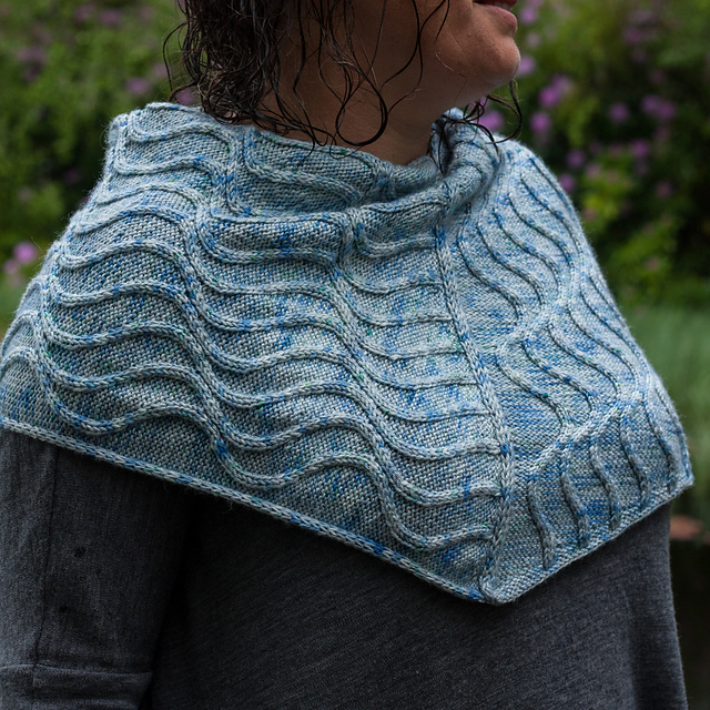Ravelry: Ruthven Cowl pattern by Emily K Williams
