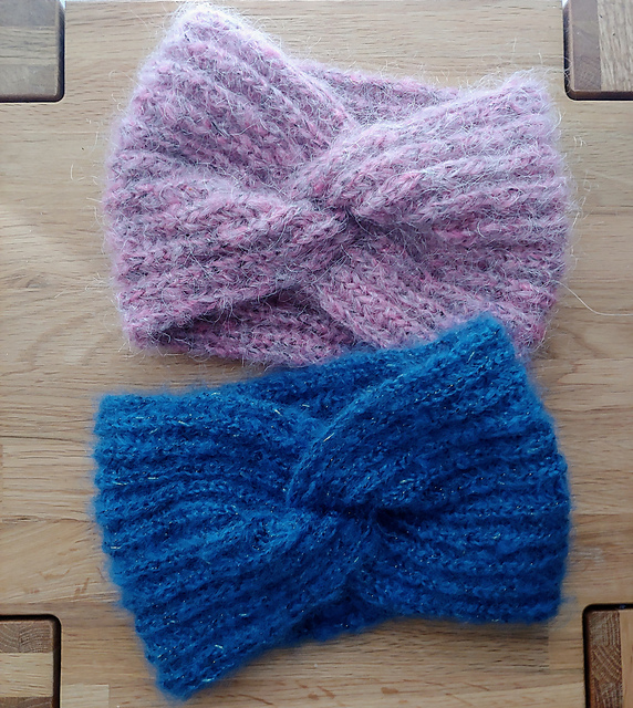 Ravelry: Flying-Needles' Stirnband "Cozy Blue"