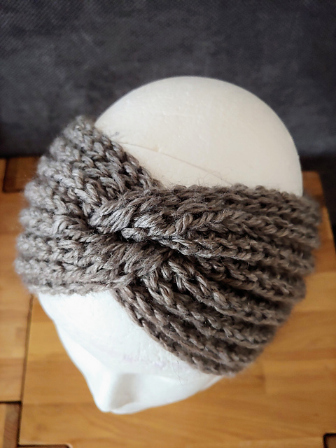 Ravelry: Flying-Needles' Stirnband "Bella"