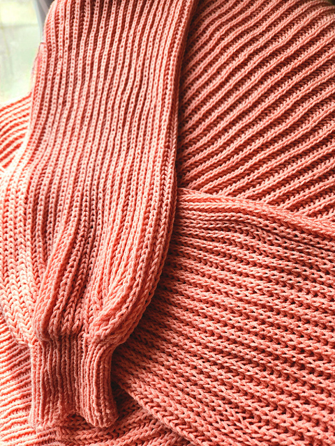 Ravelry: Flying-Needles' Pulli "Brioche"