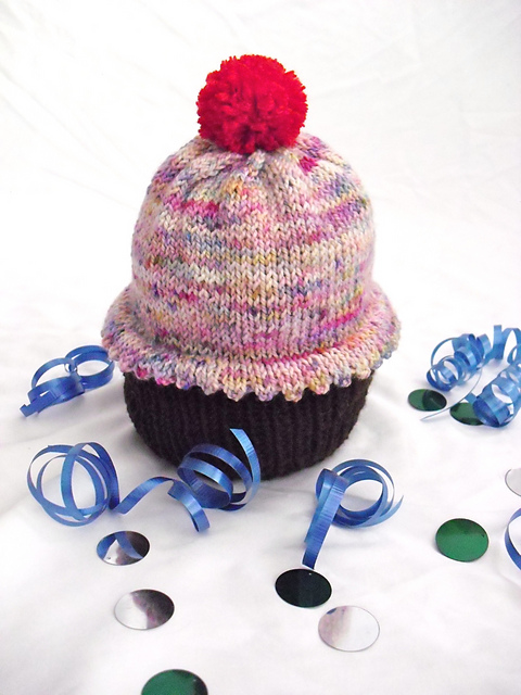 Ravelry: Confetti Cupcake Hat pattern by FogKnits