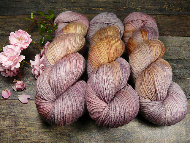 Ravelry: folly.me ROSY Bio Merino