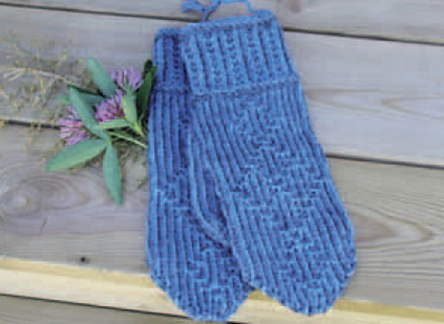 Ravelry: Tvåändsstickade Vantar pattern by Inger Bergman
