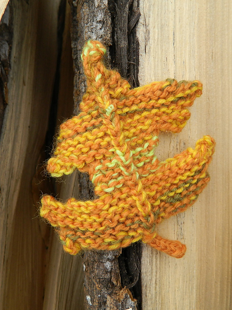Ravelry: Fall Leaves pattern by Carrie Forrest Dweller Duvall