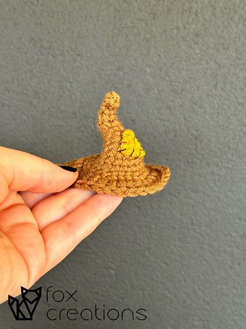 Ravelry: Mini Amigurumi Scarecrow Hat pattern by Monica Fox