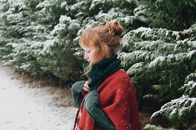 Ravelry: Bryony Lace Cowl pattern by Fox & Folk