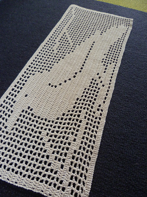 Ravelry: Crow Curtain pattern by Essi Varis