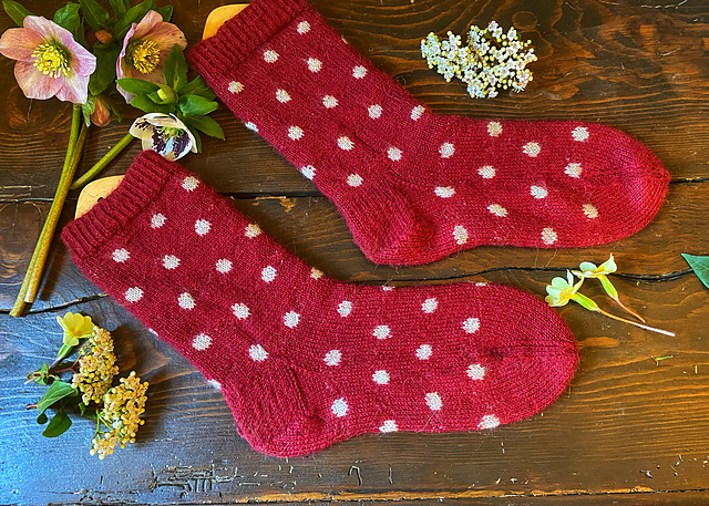 Ravelry: Spotty Dotty Socks pattern by Naomi Fox