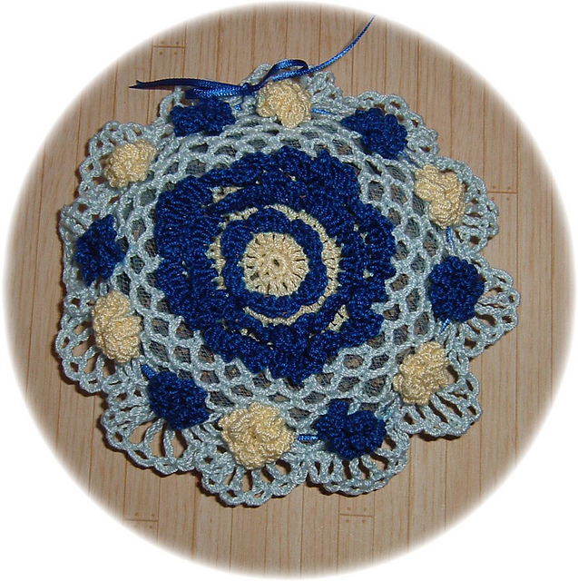 Ravelry: #1 Nosegay pattern by Anne Halliday