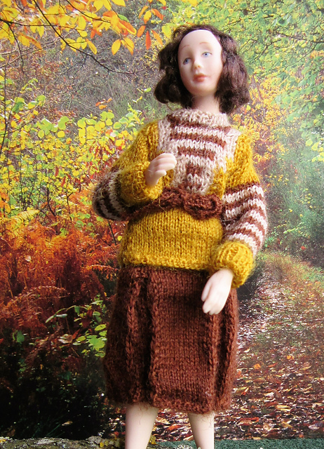 Ravelry: 1:12th scale Autumn set c.1933 pattern by Frances Powell