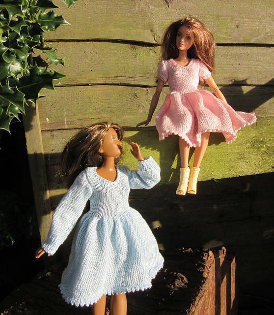 Ravelry: 1:6th scale Bethan dress pattern by Frances Powell