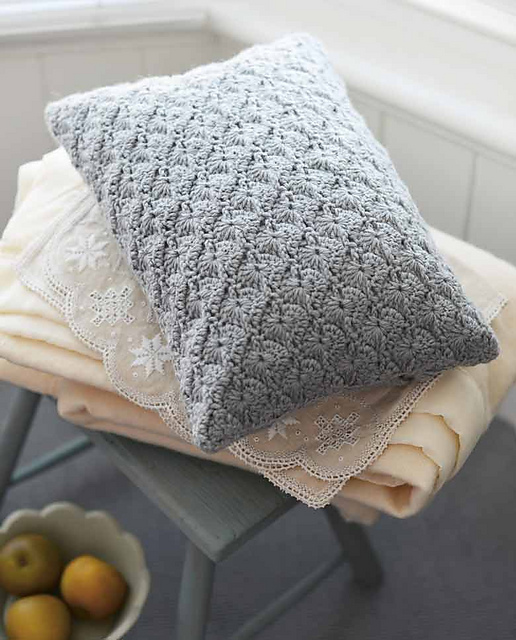 Ravelry: See Shells pattern by Lesley Stanfield