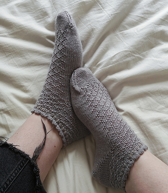Ravelry: Juliette socks pattern by Freja Jeppesen