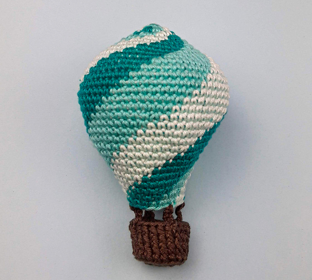 Ravelry: Spiral hot air balloon pattern by Markéta Mohler