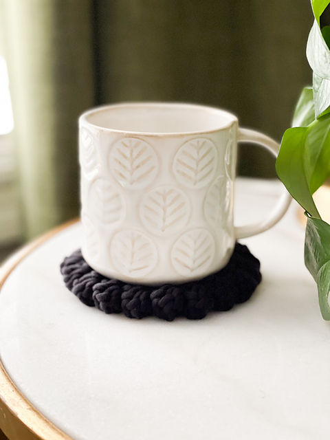 Ravelry: Bobble Coaster Huggy pattern by Gabrielle Elise