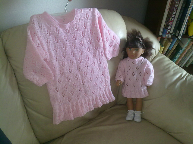 Ravelry: Pretty Pink Tunic pattern by Charlene Schurch