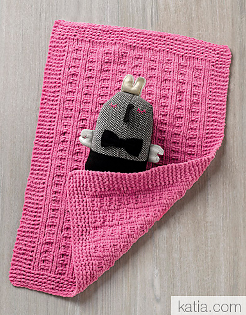 Ravelry: 82-50 Baby Wrap pattern by Fil Katia