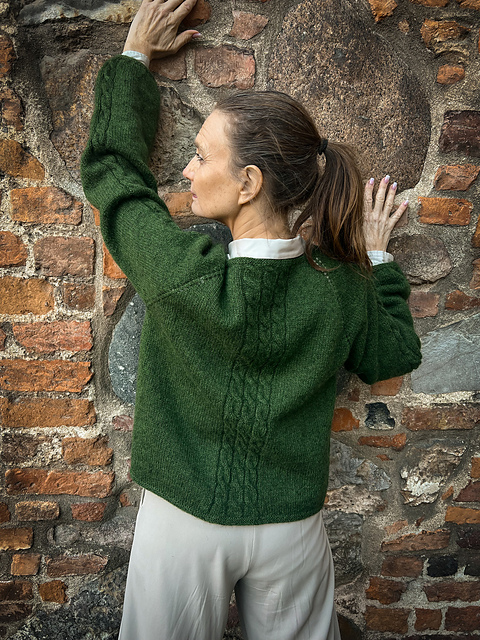 Ravelry: Koftan Fjäderlätt Light pattern by Garnfrun/ Helen Olsson