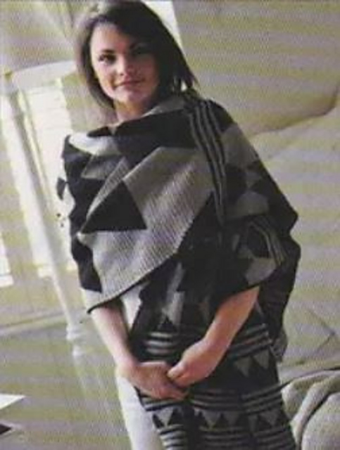 Ravelry: Blanket wrap: Aztec inspired pattern by hachette
