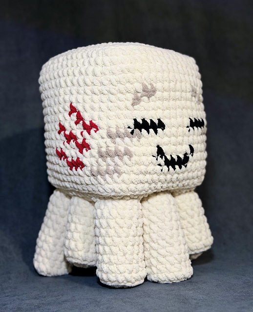 Ravelry: Minecraft Ghastling pattern by GelGreen