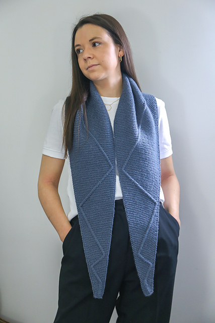 Ravelry: Underpass Shawl pattern by Georgia Farrell