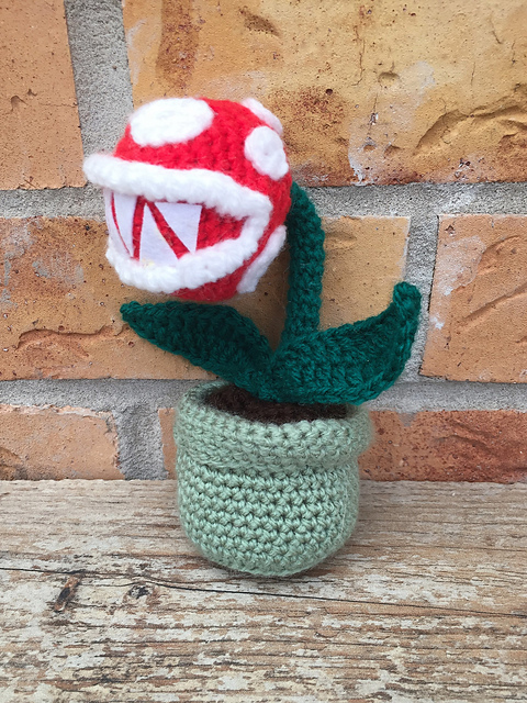 Ravelry: Super Mario Piranha Plant pattern by Teenie Crochets