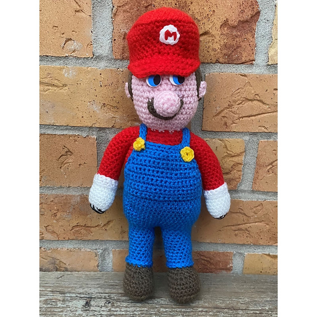 Ravelry: Super Mario - Mario pattern by Teenie Crochets