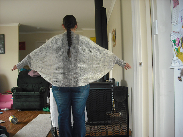 Ravelry: One Piece Bed Wrap pattern by Fleming, Reid & Co. Ltd