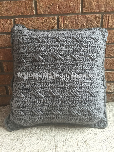 Ravelry: Zig Zag Double Sided Pillow pattern by Yarnworx Studio