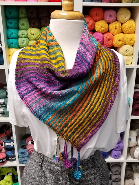 Ravelry: April Flowers Cowl pattern by Jenn Hendrix