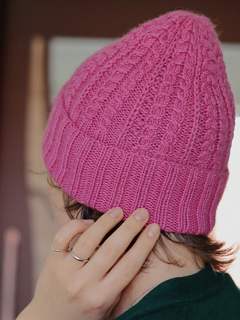 Ravelry: Mara Hat pattern by Ana V