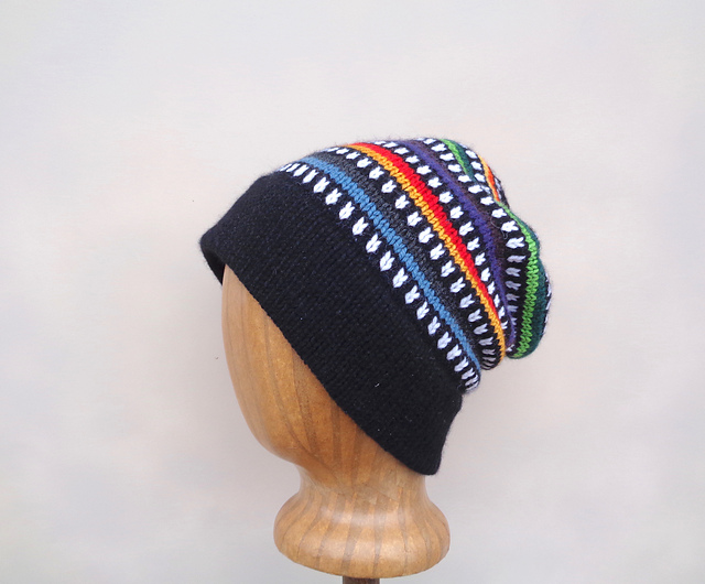 Ravelry: Reilly Beanie pattern by Emily Johannes