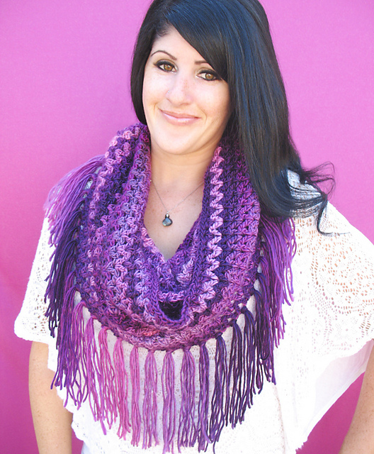Ravelry: Mountains Cowl pattern by Julie King