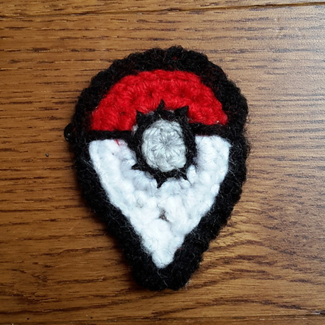 Ravelry: Pokemon Go Symbol pattern by Natalie Wanono