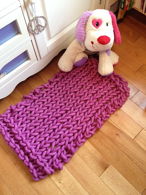 Ravelry: GIANT Rug by Go-Girl Knitting pattern by Tammy DeSanto