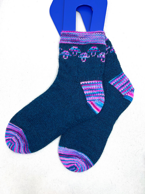 Ravelry: Fairy Ring Socks pattern by Goddess Crochet