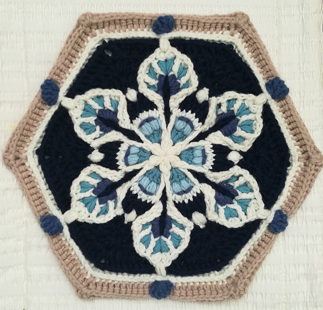 Ravelry: Goffel's Sunday Folk Hexie