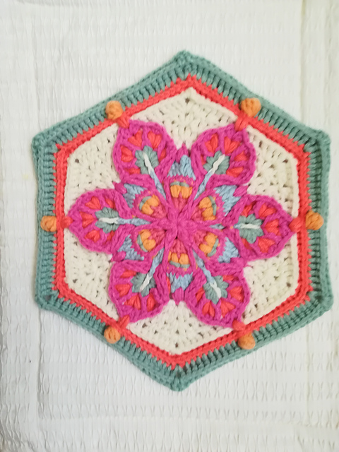 Ravelry: Goffel's Sunday Folk Hexie