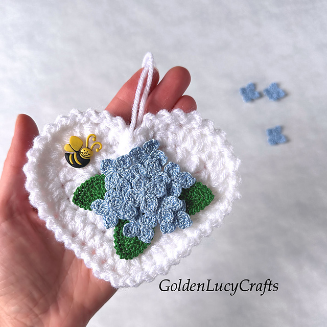 Ravelry: Hydrangea Heart Ornament pattern by GoldenLucyCrafts
