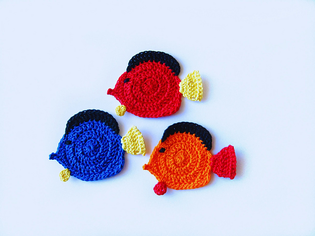 Ravelry: Colorful Tropical Fish Applique pattern by GoldenLucyCrafts