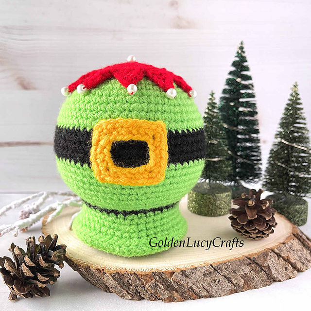 Ravelry: Elf Belly Snow Globe pattern by GoldenLucyCrafts