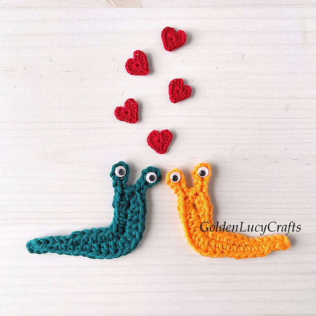 Ravelry: Slug Applique pattern by GoldenLucyCrafts