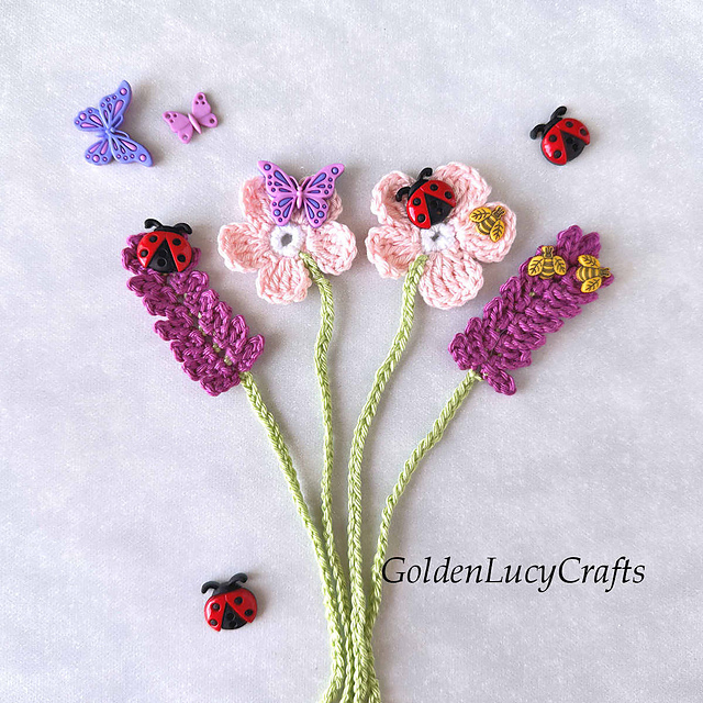 Ravelry: Flower Bookmarks pattern by GoldenLucyCrafts