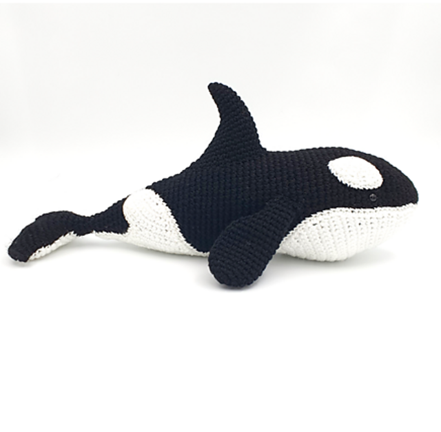 Ravelry: Oscar the Orca pattern by Goldi Yarn